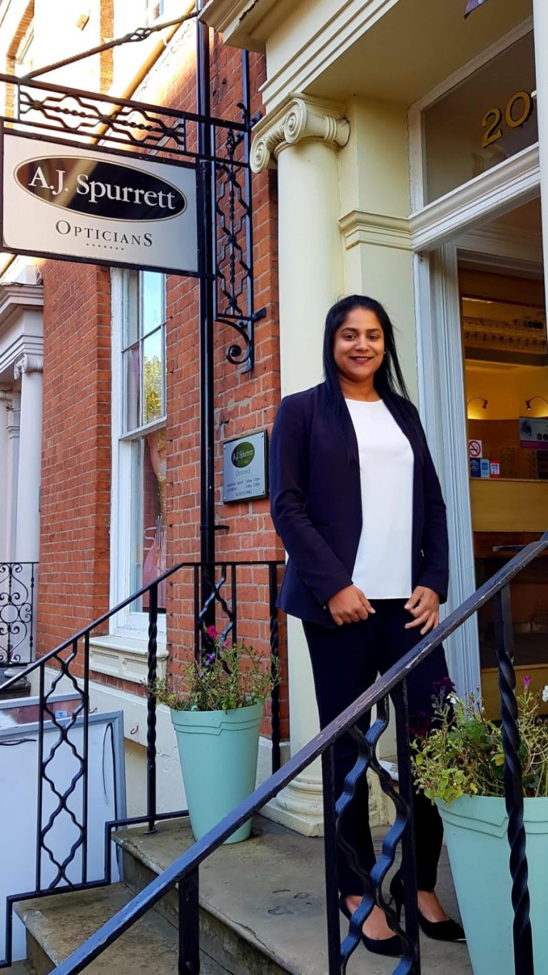 What is blepharitis? | Valli Opticians